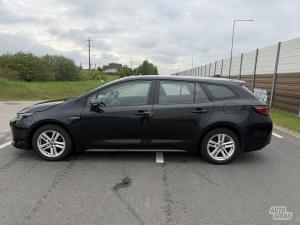 Toyota Corolla 2022 in Kaunas, with an engine capacity of 1.80 L and mileage of 240 thousand km for 11600 €, photo  on AUTOMOTO.COM.LV