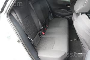 Toyota Corolla 2022 Rīga, ar dzinēja tilpumu 1.80 L un nobraukumu 105 tūkst. km par 17600 €, foto 29 vietnē AUTOMOTO.COM.LV
