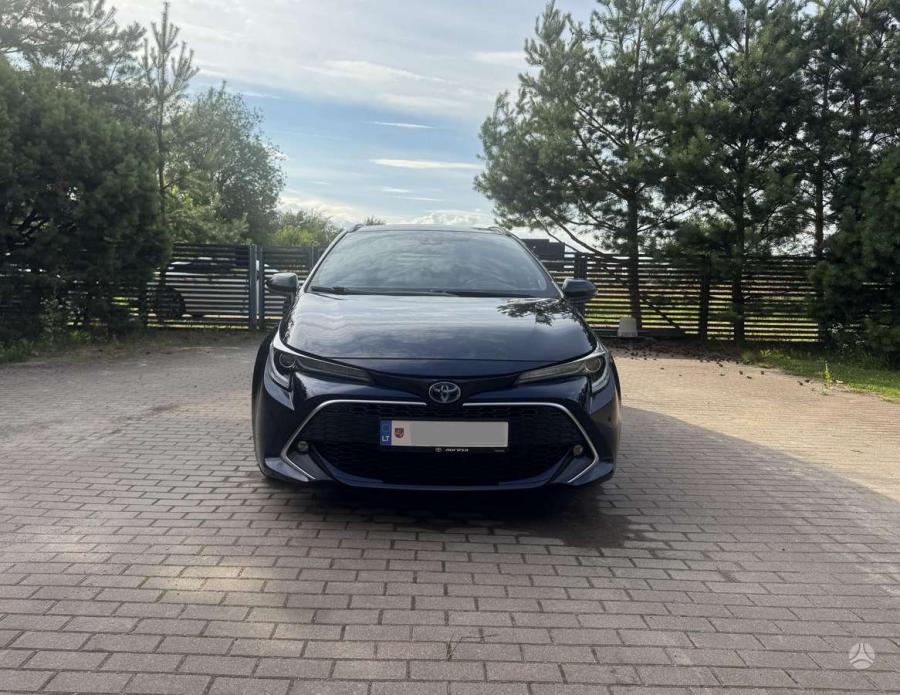 Toyota Corolla 2022 Kauņa, ar dzinēja tilpumu 1.80 L un nobraukumu 60 tūkst. km par 19800 €, foto 1 vietnē AUTOMOTO.COM.LV