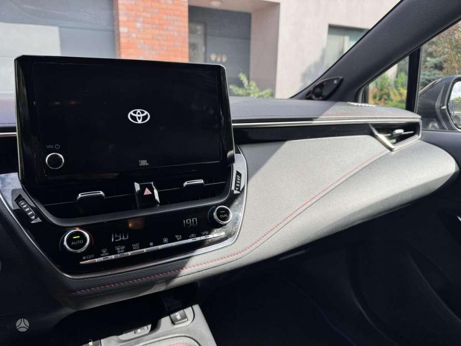 Toyota Corolla 2022 Kauņa, ar dzinēja tilpumu 1.80 L un nobraukumu 60 tūkst. km par 19800 €, foto 15 vietnē AUTOMOTO.COM.LV