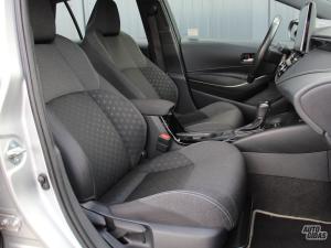Toyota Corolla 2023 in Vilnius, with an engine capacity of 1.80 L and mileage of 100 thousand km for 20000 €, photo 15 on AUTOMOTO.COM.LV