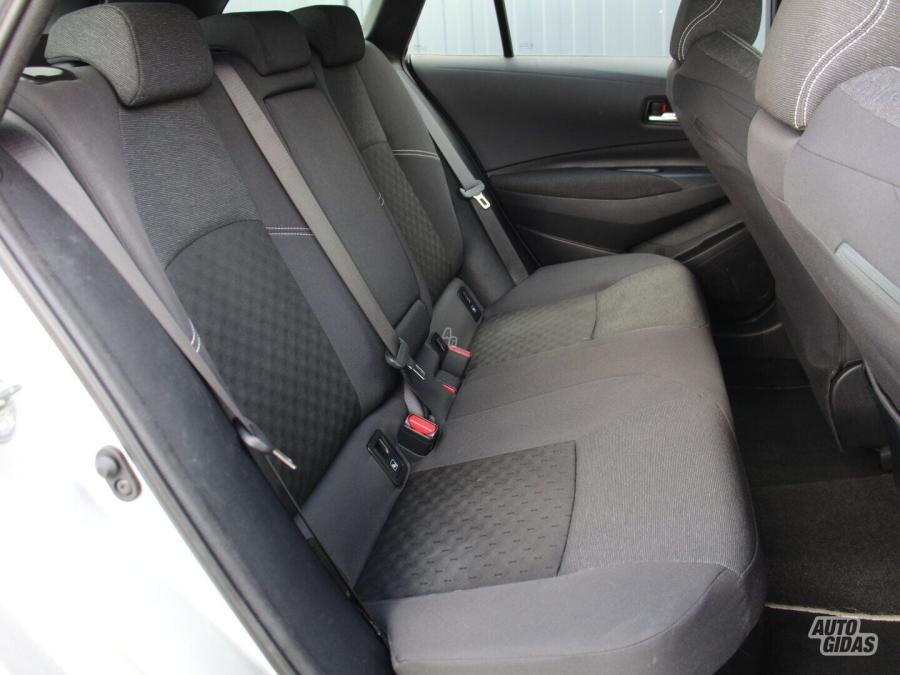 Toyota Corolla 2023 in Vilnius, with an engine capacity of 1.80 L and mileage of 100 thousand km for 20000 €, photo 17 on AUTOMOTO.COM.LV