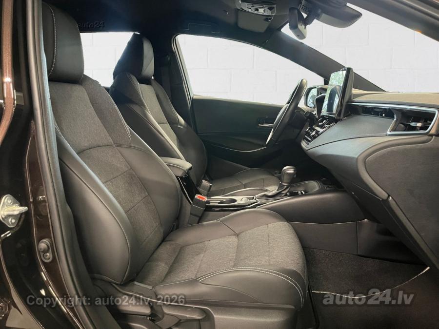 Toyota Corolla 2023 Tallina, ar dzinēja tilpumu 1.80 L un nobraukumu 42 tūkst. km par 24490 €, foto 7 vietnē AUTOMOTO.COM.LV