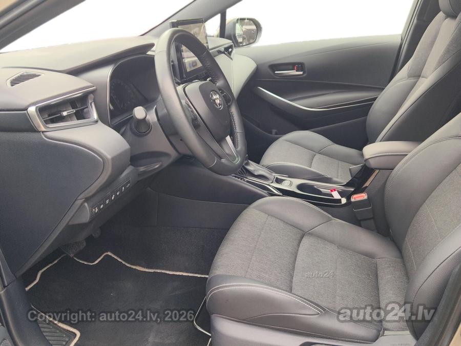 Toyota Corolla 2024 Tallina, ar dzinēja tilpumu 1.80 L un nobraukumu 64 tūkst. km par 25995 €, foto 12 vietnē AUTOMOTO.COM.LV