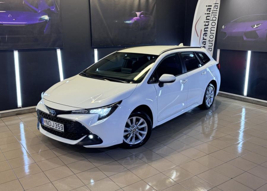 Toyota Corolla 2024 in Vilnius, with an engine capacity of 1.80 L and mileage of 120 thousand km for 19950 €, photo 1 on AUTOMOTO.COM.LV