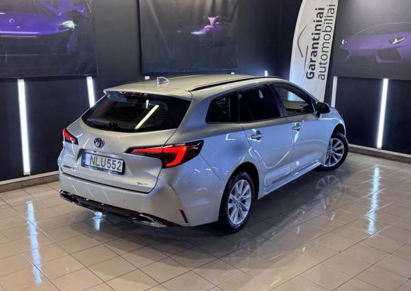 Toyota Corolla 2025 Viļņa, ar dzinēja tilpumu 1.80 L un nobraukumu 42 tūkst. km par 22500 €, foto 3 vietnē AUTOMOTO.COM.LV