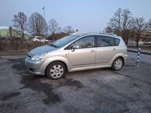 Beige Toyota Corolla Verso 2005 in Rakvere, with an engine capacity of 0.00 L and mileage of 326 thousand km for 2000 €, photo 10 on AUTOMOTO.COM.LV