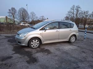 Beige Toyota Corolla Verso 2005 in Rakvere, with an engine capacity of 0.00 L and mileage of 326 thousand km for 2000 €, photo 22 on AUTOMOTO.COM.LV