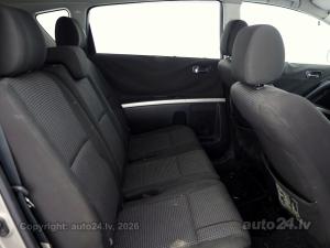 Smilšu krāsa Toyota Corolla Verso 2007 Tallina, ar dzinēja tilpumu 2.20 L un nobraukumu 318 tūkst. km par 499 €, foto 8 vietnē AUTOMOTO.COM.LV