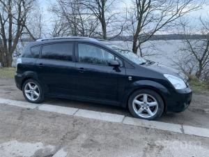 Melns Toyota Corolla Verso 2007 Rīga, ar dzinēja tilpumu 2.20 L un nobraukumu 345 tūkst. km par 1490 €, foto 9 vietnē AUTOMOTO.COM.LV