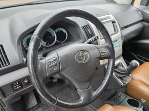 Melns Toyota Corolla Verso 2007 Ventspils, ar dzinēja tilpumu 2.20 L un nobraukumu 308 tūkst. km par 2350 €, foto 11 vietnē AUTOMOTO.COM.LV