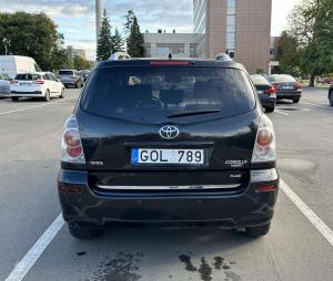 Black Toyota Corolla Verso 2007 in Vilnius, with an engine capacity of 2.23 L and mileage of 240 thousand km for 1999 €, photo 4 on AUTOMOTO.COM.LV