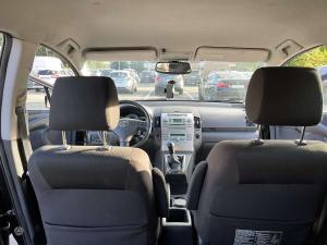 Black Toyota Corolla Verso 2007 in Vilnius, with an engine capacity of 2.23 L and mileage of 240 thousand km for 1999 €, photo 13 on AUTOMOTO.COM.LV