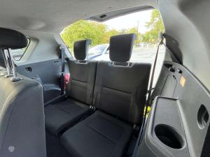 Black Toyota Corolla Verso 2007 in Vilnius, with an engine capacity of 2.23 L and mileage of 240 thousand km for 1999 €, photo 18 on AUTOMOTO.COM.LV
