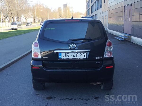 Melns Toyota Corolla Verso 2008 Rīga, ar dzinēja tilpumu 2.20 L un nobraukumu 0 tūkst. km par 2300 €, foto 4 vietnē AUTOMOTO.COM.LV