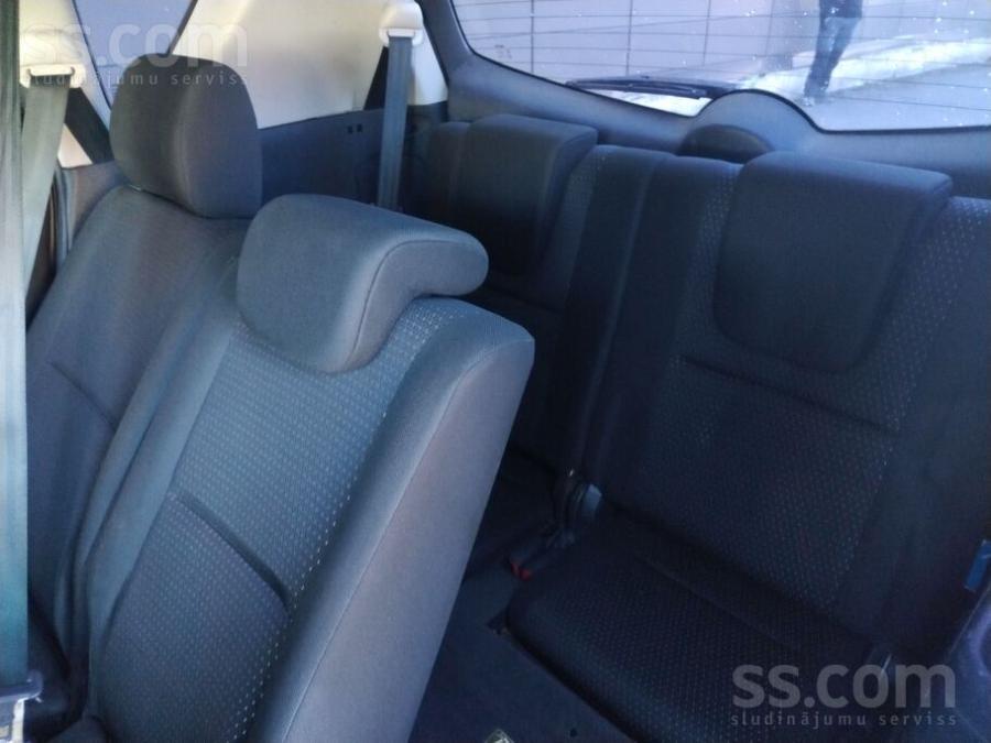 Melns Toyota Corolla Verso 2008 Rīga, ar dzinēja tilpumu 2.20 L un nobraukumu 0 tūkst. km par 2300 €, foto 13 vietnē AUTOMOTO.COM.LV