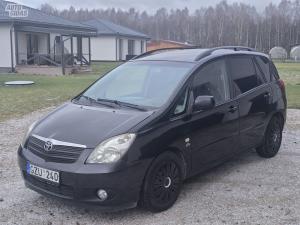 Melns Toyota Corolla Verso 2004 Šauļi, ar dzinēja tilpumu 2.00 L un nobraukumu 241 tūkst. km par 750 €, foto 3 vietnē AUTOMOTO.COM.LV