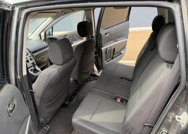 Melns Toyota Corolla Verso 2005 Viļņa, ar dzinēja tilpumu 2.00 L un nobraukumu 338 tūkst. km par 850 €, foto 10 vietnē AUTOMOTO.COM.LV