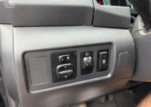 Melns Toyota Corolla Verso 2005 Viļņa, ar dzinēja tilpumu 2.00 L un nobraukumu 338 tūkst. km par 850 €, foto 12 vietnē AUTOMOTO.COM.LV