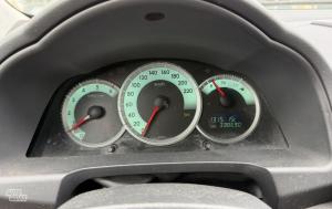 Melns Toyota Corolla Verso 2005 Viļņa, ar dzinēja tilpumu 2.00 L un nobraukumu 338 tūkst. km par 850 €, foto 13 vietnē AUTOMOTO.COM.LV
