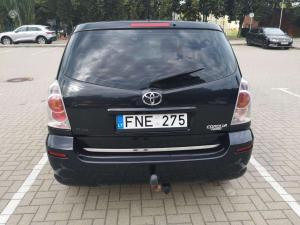 Black Toyota Corolla Verso 2005 in Birstonas, with an engine capacity of 1.80 L and mileage of 223 thousand km for 2550 €, photo 6 on AUTOMOTO.COM.LV