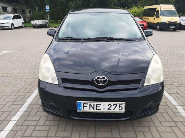 Toyota Corolla Verso 2005 Birštonas vietnē Melns Toyota Corolla Verso 2005 Birštonas, ar dzinēja tilpumu 1.80 L un nobraukumu 223 tūkst. km par 2550 €, foto 7 vietnē AUTOMOTO.COM.LV