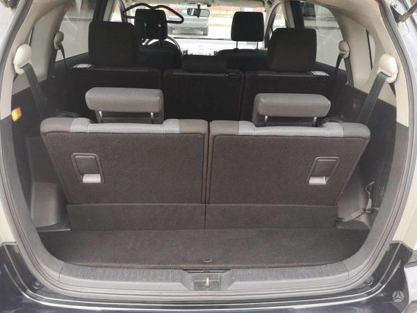 Toyota Corolla Verso 2005 Birštonas vietnē Melns Toyota Corolla Verso 2005 Birštonas, ar dzinēja tilpumu 1.80 L un nobraukumu 223 tūkst. km par 2550 €, foto 11 vietnē AUTOMOTO.COM.LV