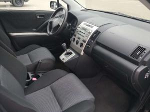 Black Toyota Corolla Verso 2005 in Birstonas, with an engine capacity of 1.80 L and mileage of 223 thousand km for 2550 €, photo 13 on AUTOMOTO.COM.LV