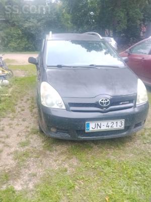 Melns Toyota Corolla Verso 2005 Rīga, ar dzinēja tilpumu 2.00 L un nobraukumu 0 tūkst. km par 800 €, foto 3 vietnē AUTOMOTO.COM.LV