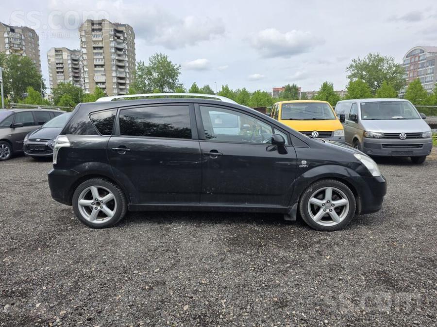 Melns Toyota Corolla Verso 2006 Rīga, ar dzinēja tilpumu 2.20 L un nobraukumu 0 tūkst. km par 1950 €, foto 4 vietnē AUTOMOTO.COM.LV