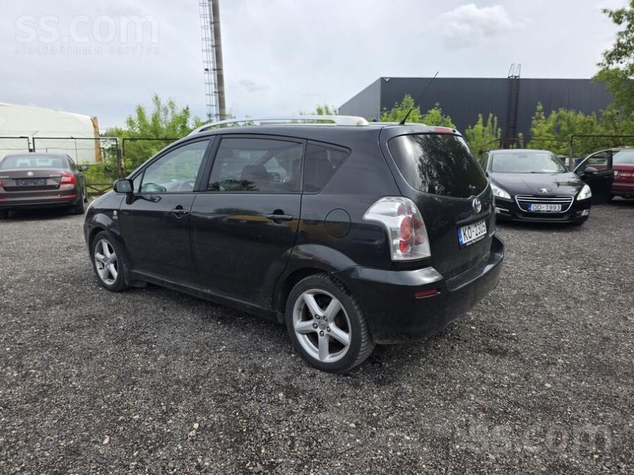 Melns Toyota Corolla Verso 2006 Rīga, ar dzinēja tilpumu 2.20 L un nobraukumu 0 tūkst. km par 1950 €, foto 7 vietnē AUTOMOTO.COM.LV