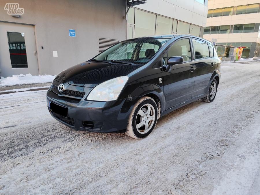 Melns Toyota Corolla Verso 2006 Viļņa, ar dzinēja tilpumu 2.00 L un nobraukumu 239 tūkst. km par 1000 €, foto 2 vietnē AUTOMOTO.COM.LV