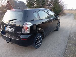 Melns Toyota Corolla Verso 2006 Anykščiai, ar dzinēja tilpumu 2.20 L un nobraukumu 368 tūkst. km par 2100 €, foto 7 vietnē AUTOMOTO.COM.LV