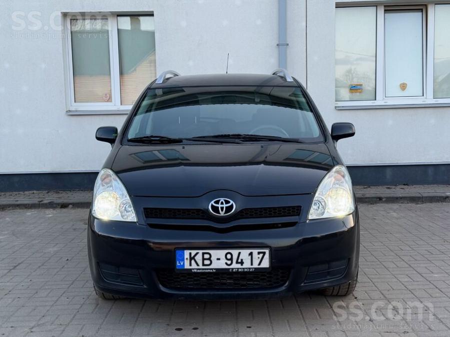 Melns Toyota Corolla Verso 2006 Jelgava, ar dzinēja tilpumu 2.20 L un nobraukumu 415 tūkst. km par 2200 €, foto 1 vietnē AUTOMOTO.COM.LV