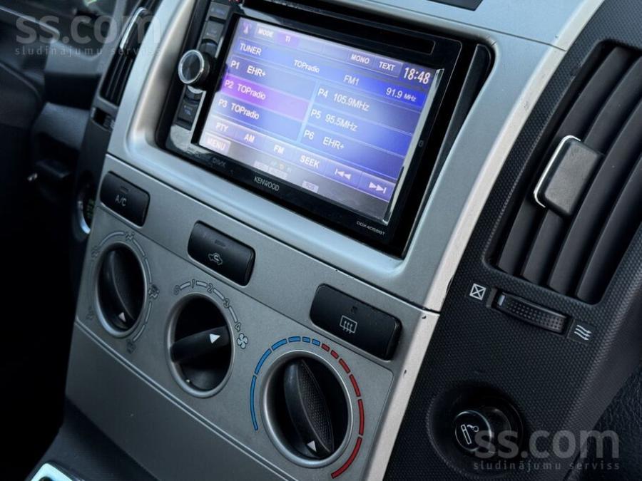 Melns Toyota Corolla Verso 2006 Jelgava, ar dzinēja tilpumu 2.20 L un nobraukumu 415 tūkst. km par 2300 €, foto 15 vietnē AUTOMOTO.COM.LV