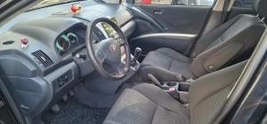 Melns Toyota Corolla Verso 2006 Valmiera, ar dzinēja tilpumu 2.20 L un nobraukumu 300 tūkst. km par 1850 €, foto 8 vietnē AUTOMOTO.COM.LV
