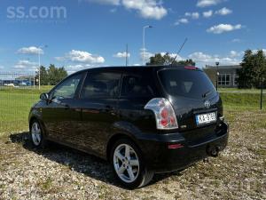 Melns Toyota Corolla Verso 2006 Saldus, ar dzinēja tilpumu 2.20 L un nobraukumu 250 tūkst. km par 1850 €, foto 5 vietnē AUTOMOTO.COM.LV