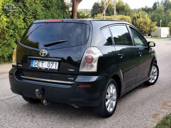 Тойота Королла Версо 2006 в Аникщяй на AUTOMOTO.COM.LV Черный Тойота Королла Версо 2006 в Аникщяй, объемом двигателя 2.20 л и пробегом 400 тыс. км за 1650 €, фото 4 на AUTOMOTO.COM.LV