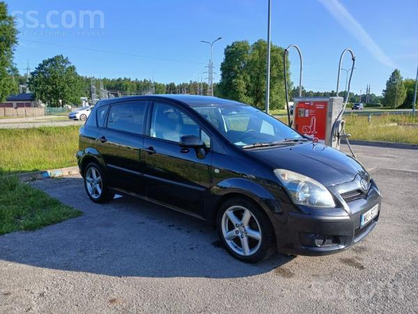 Melns Toyota Corolla Verso 2007 Rīga, ar dzinēja tilpumu 2.20 L un nobraukumu 272 tūkst. km par 2600 €, foto 2 vietnē AUTOMOTO.COM.LV