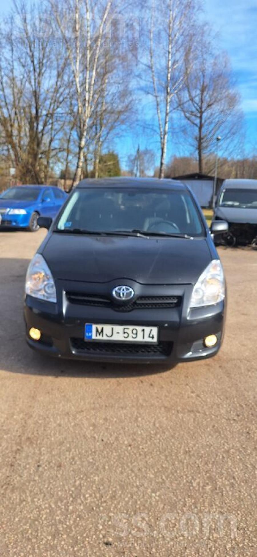 Melns Toyota Corolla Verso 2007 Rīga, ar dzinēja tilpumu 2.20 L un nobraukumu 317 tūkst. km par 1175 €, foto 6 vietnē AUTOMOTO.COM.LV