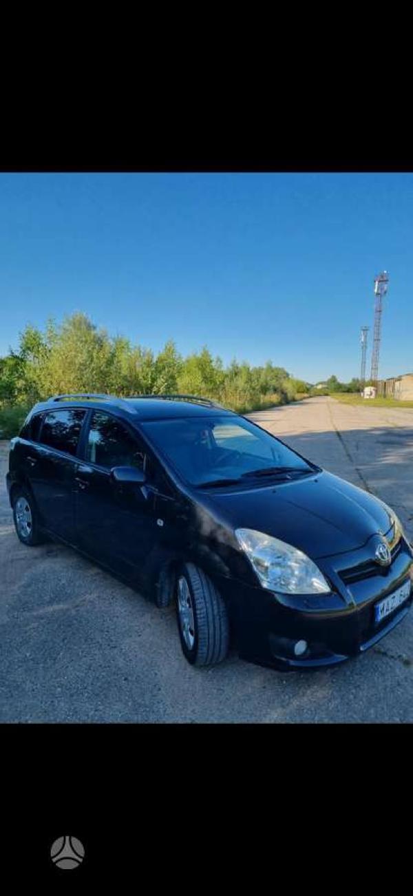 Melns Toyota Corolla Verso 2007 Panevēža, ar dzinēja tilpumu 2.23 L un nobraukumu 283 tūkst. km par 3300 €, foto 3 vietnē AUTOMOTO.COM.LV