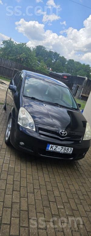 Black Toyota Corolla Verso 2007 in Valmiera, with an engine capacity of 2.20 L and mileage of 0 thousand km for 2300 €, photo  on AUTOMOTO.COM.LV