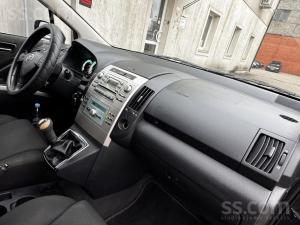 Melns Toyota Corolla Verso 2007 Daugavpils, ar dzinēja tilpumu 2.20 L un nobraukumu 0 tūkst. km par 1950 €, foto 14 vietnē AUTOMOTO.COM.LV
