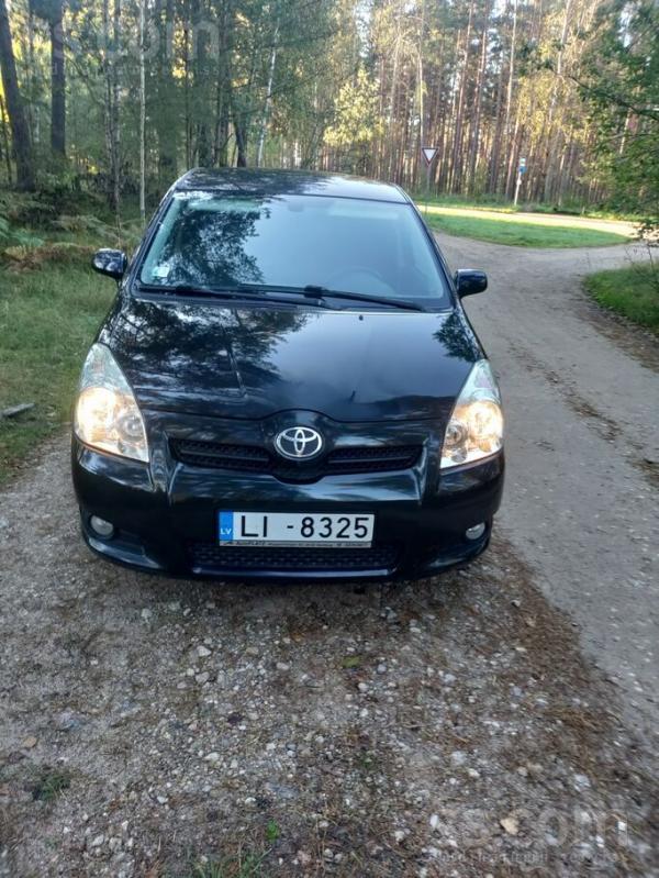 Melns Toyota Corolla Verso 2007 Daugavpils, ar dzinēja tilpumu 2.20 L un nobraukumu 266 tūkst. km par 2420 €, foto 1 vietnē AUTOMOTO.COM.LV
