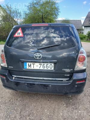 Melns Toyota Corolla Verso 2007 Gulbene, ar dzinēja tilpumu 2.20 L un nobraukumu 349 tūkst. km par 600 €, foto 3 vietnē AUTOMOTO.COM.LV
