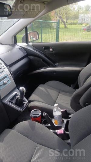 Melns Toyota Corolla Verso 2007 Gulbene, ar dzinēja tilpumu 2.20 L un nobraukumu 349 tūkst. km par 600 €, foto 7 vietnē AUTOMOTO.COM.LV