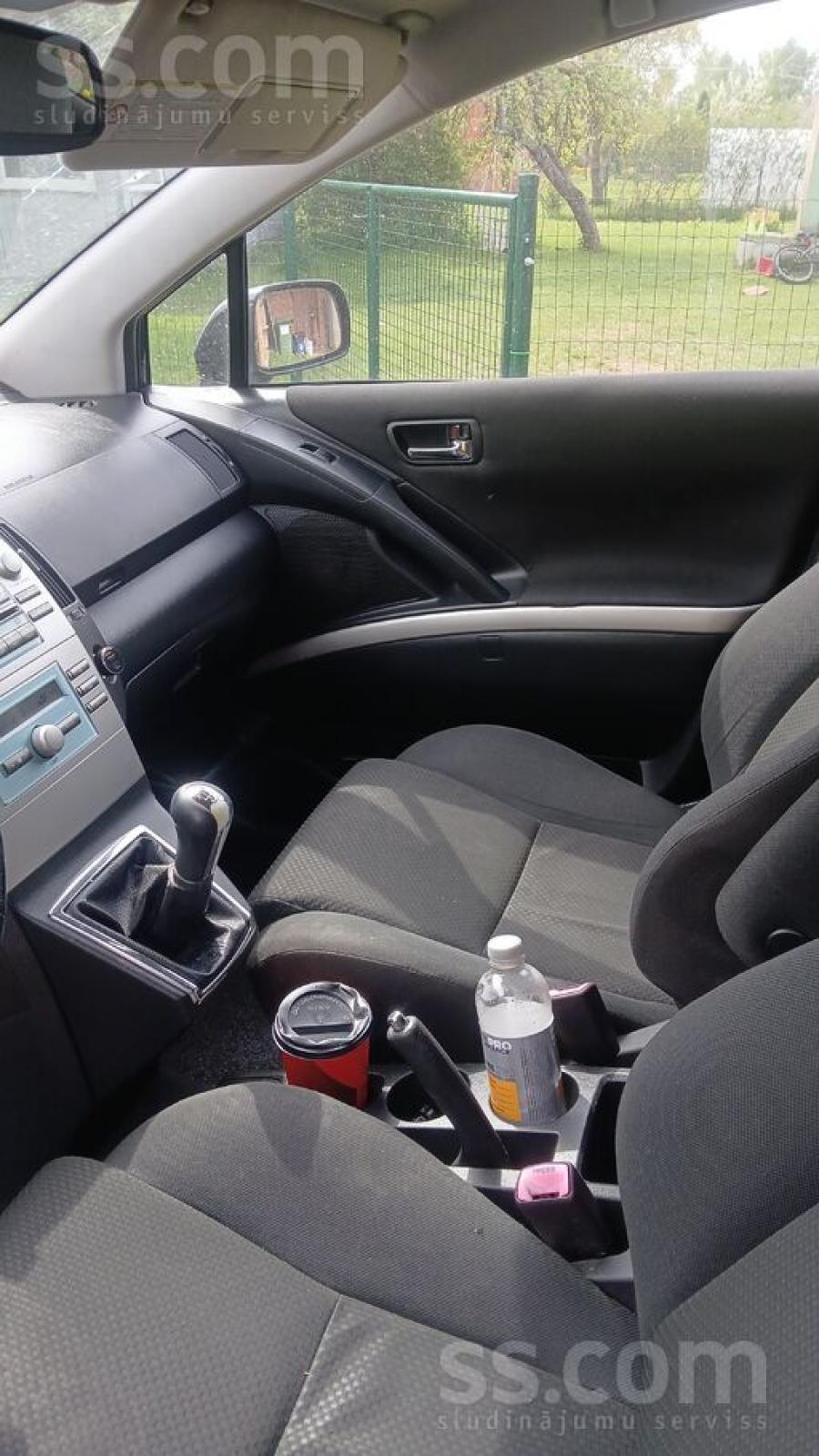 Melns Toyota Corolla Verso 2007 Gulbene, ar dzinēja tilpumu 2.20 L un nobraukumu 349 tūkst. km par 600 €, foto 7 vietnē AUTOMOTO.COM.LV