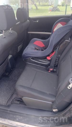 Melns Toyota Corolla Verso 2007 Gulbene, ar dzinēja tilpumu 2.20 L un nobraukumu 349 tūkst. km par 600 €, foto 8 vietnē AUTOMOTO.COM.LV