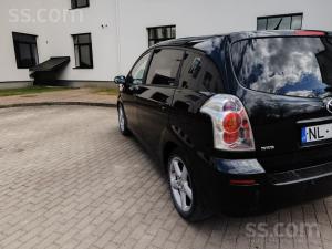 Melns Toyota Corolla Verso 2007 Dobele, ar dzinēja tilpumu 2.20 L un nobraukumu 255 tūkst. km par 1555 €, foto 8 vietnē AUTOMOTO.COM.LV