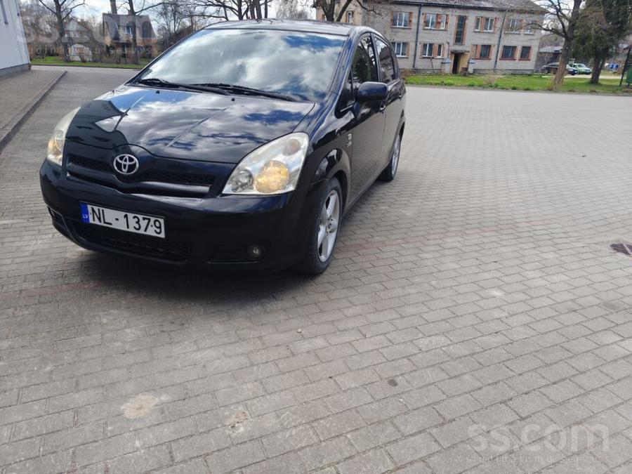 Melns Toyota Corolla Verso 2007 Dobele, ar dzinēja tilpumu 2.20 L un nobraukumu 255 tūkst. km par 1555 €, foto 9 vietnē AUTOMOTO.COM.LV